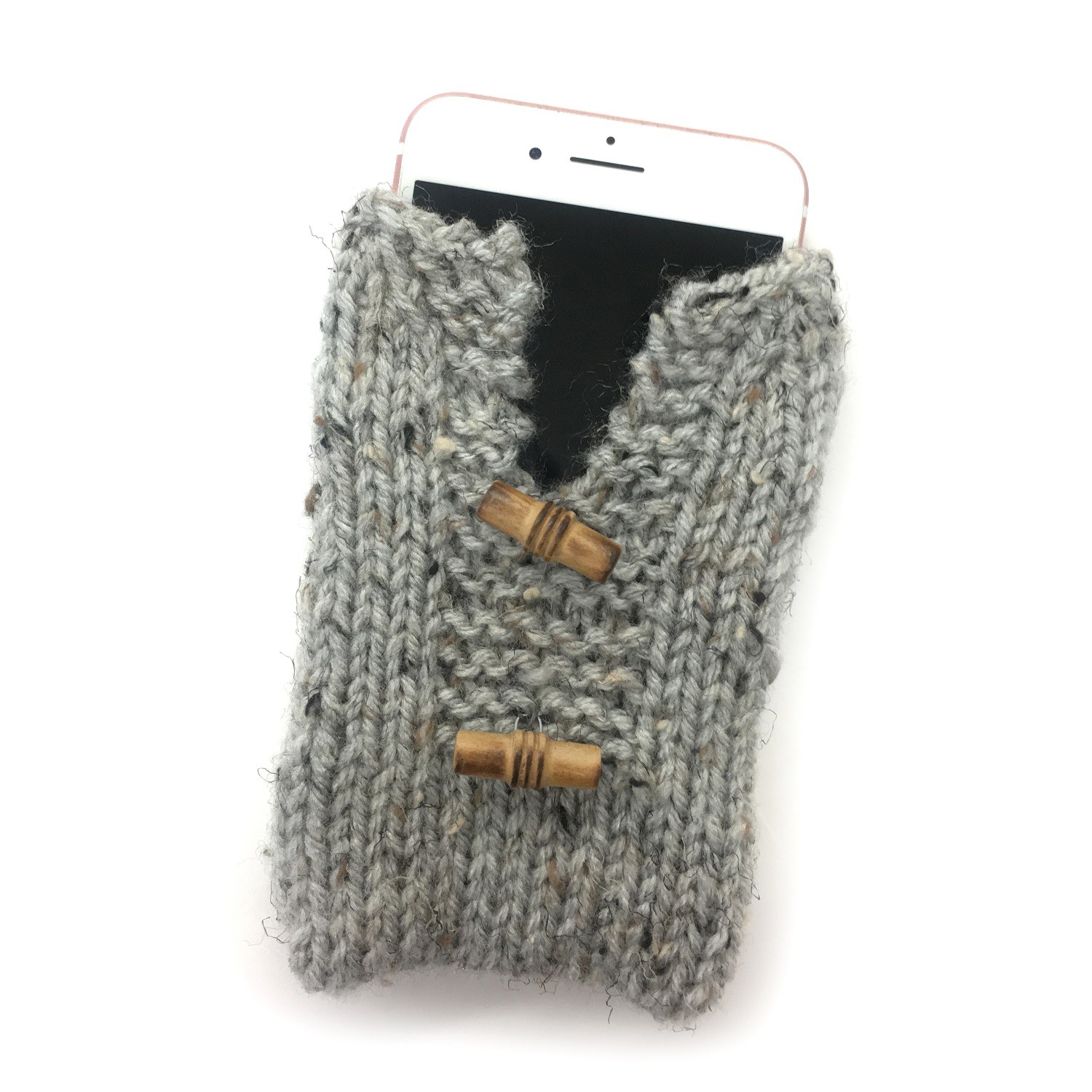 Make Your Own Smartphone Sweater | Lion Brand Notebook