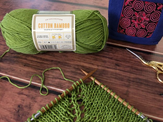 How To Knit A Triangle Shawl Shape From the Top Down