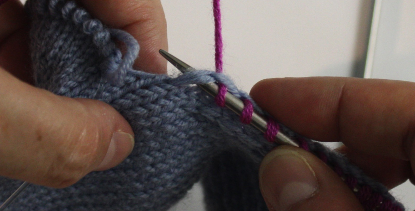 LBY Summer of Sock Techniques: The Gusset | Lion Brand Notebook